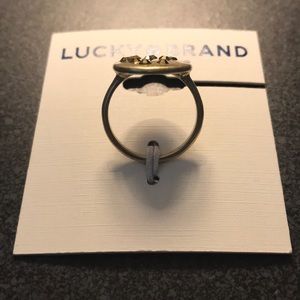 Lucky Brand | Jewelry | New Lucky Brand Gold Sparkle Ring | Poshmark